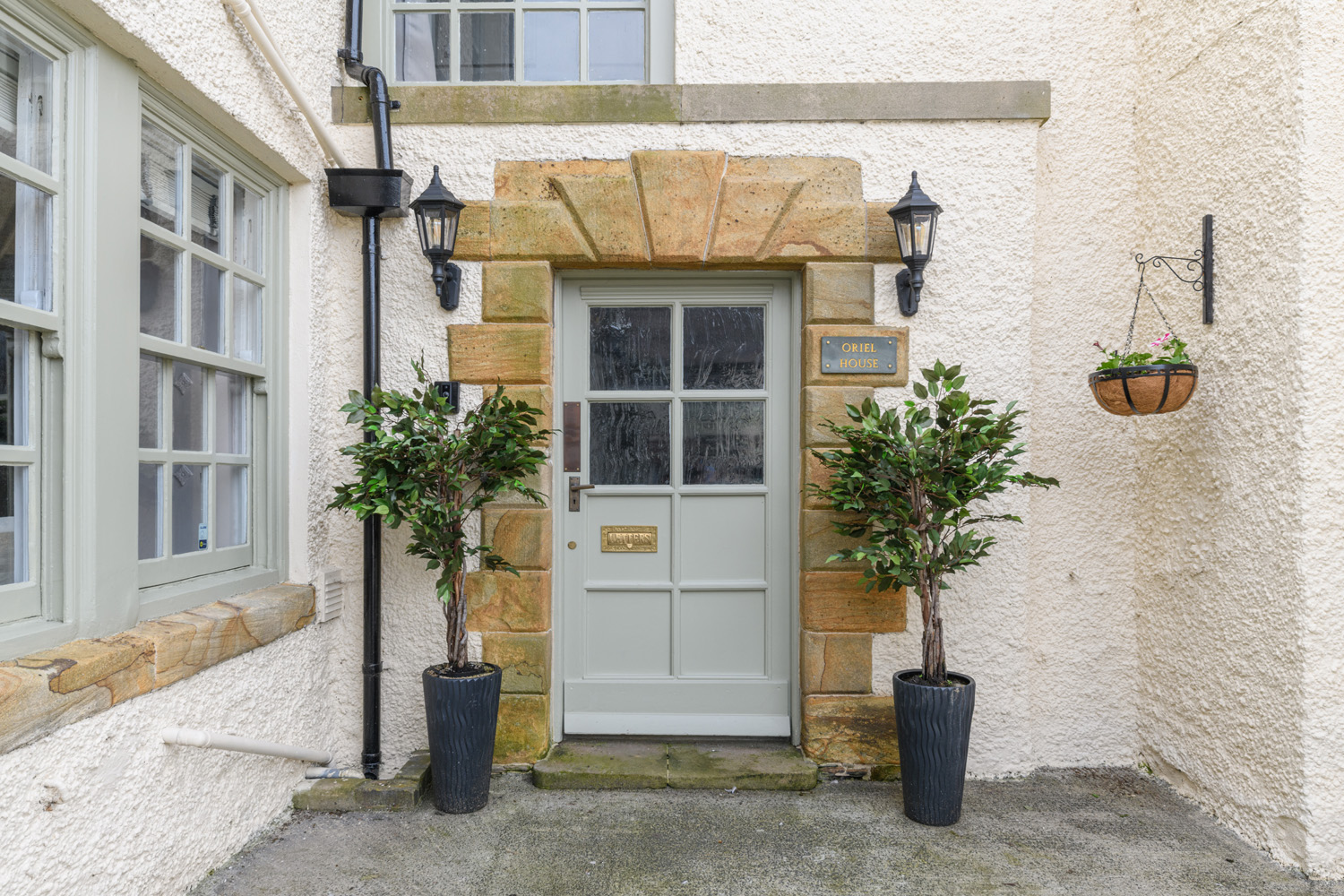 Oriel House - Finest Properties