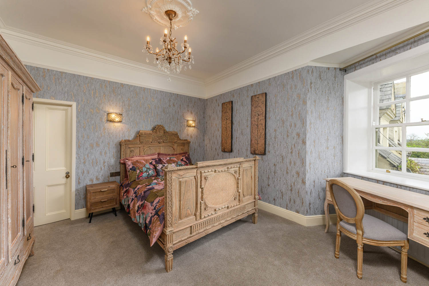 Oriel House - Finest Properties