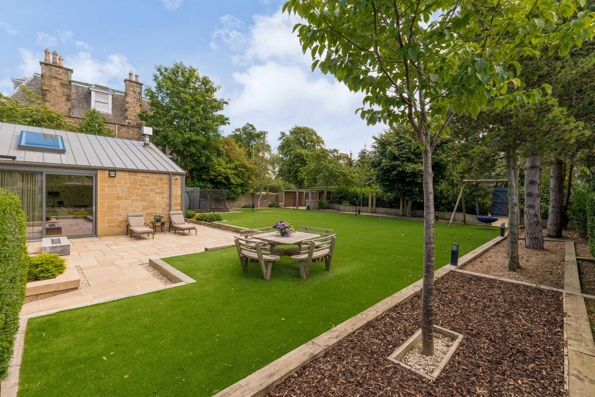 Mansionhouse Road - Finest Properties