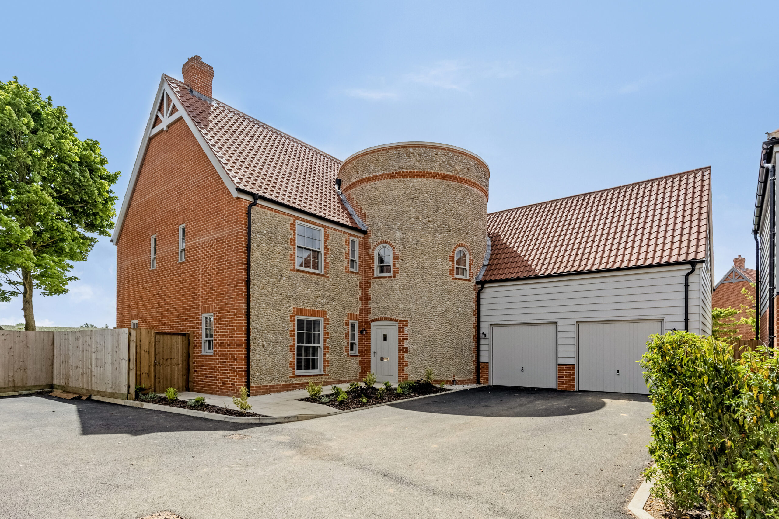 Windsor House - Finest Properties