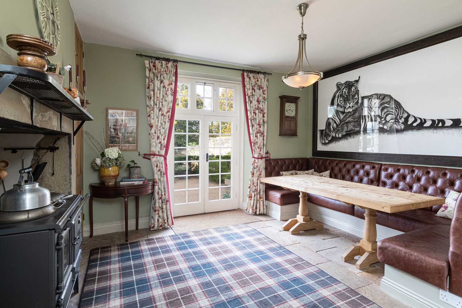 Westfield House - Finest Properties